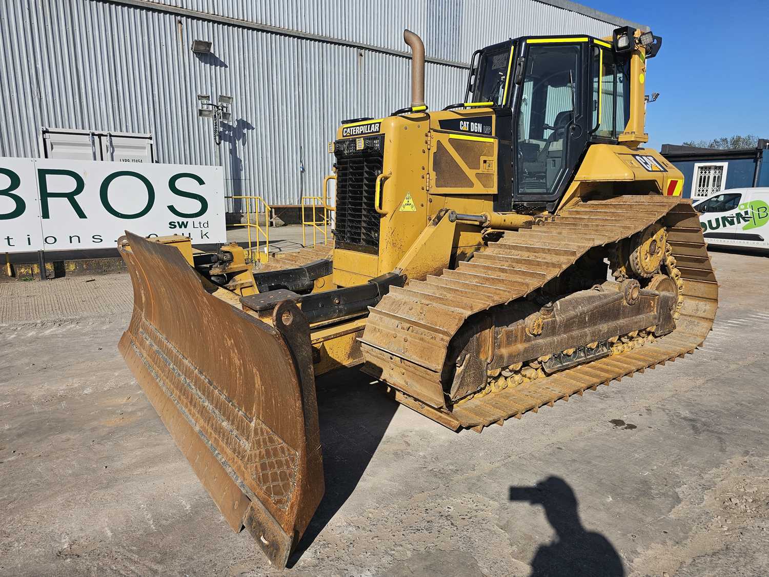 CAT D6N LGP 6 Way Pat Blade, Reverse Camera, A/C