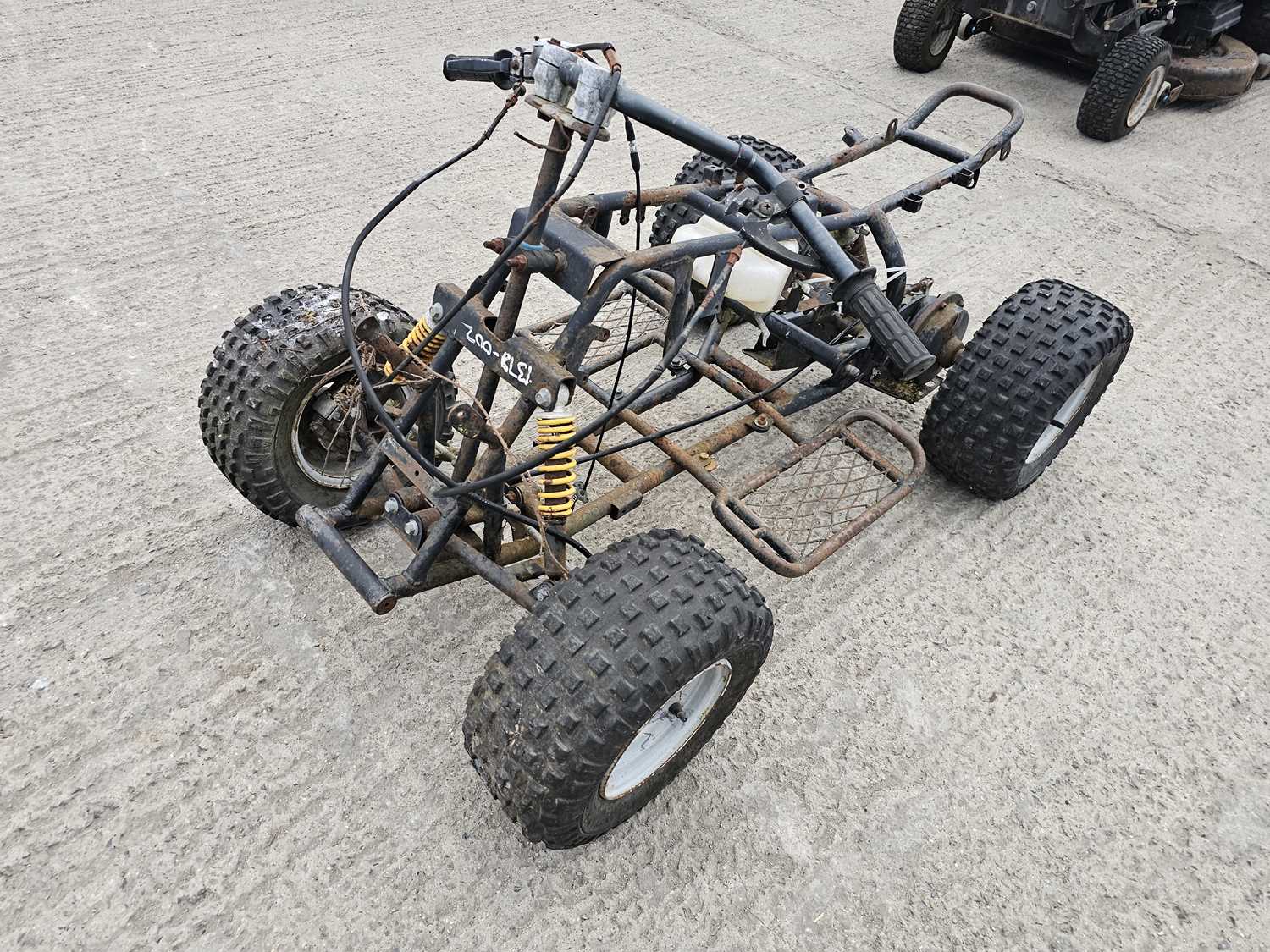 Lot 1043 - 2WD Quad Bike Rolling Chassis
