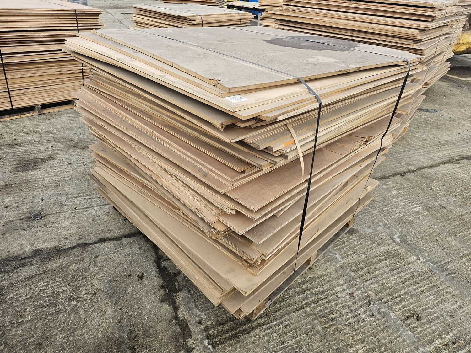 Pallet of Mixed Boards