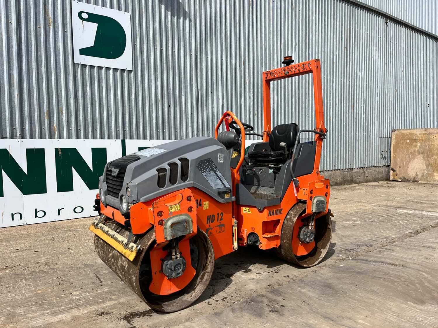 2013 Hamm HD12 Twin Drum Roller, Water Tank, Roll Bar,