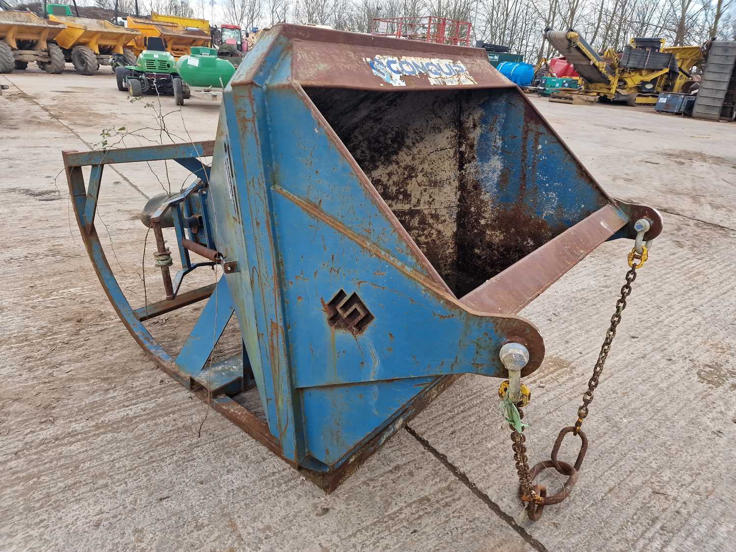Lot 565 - Conquip 2000Ltr Concrete Pouring Skip to