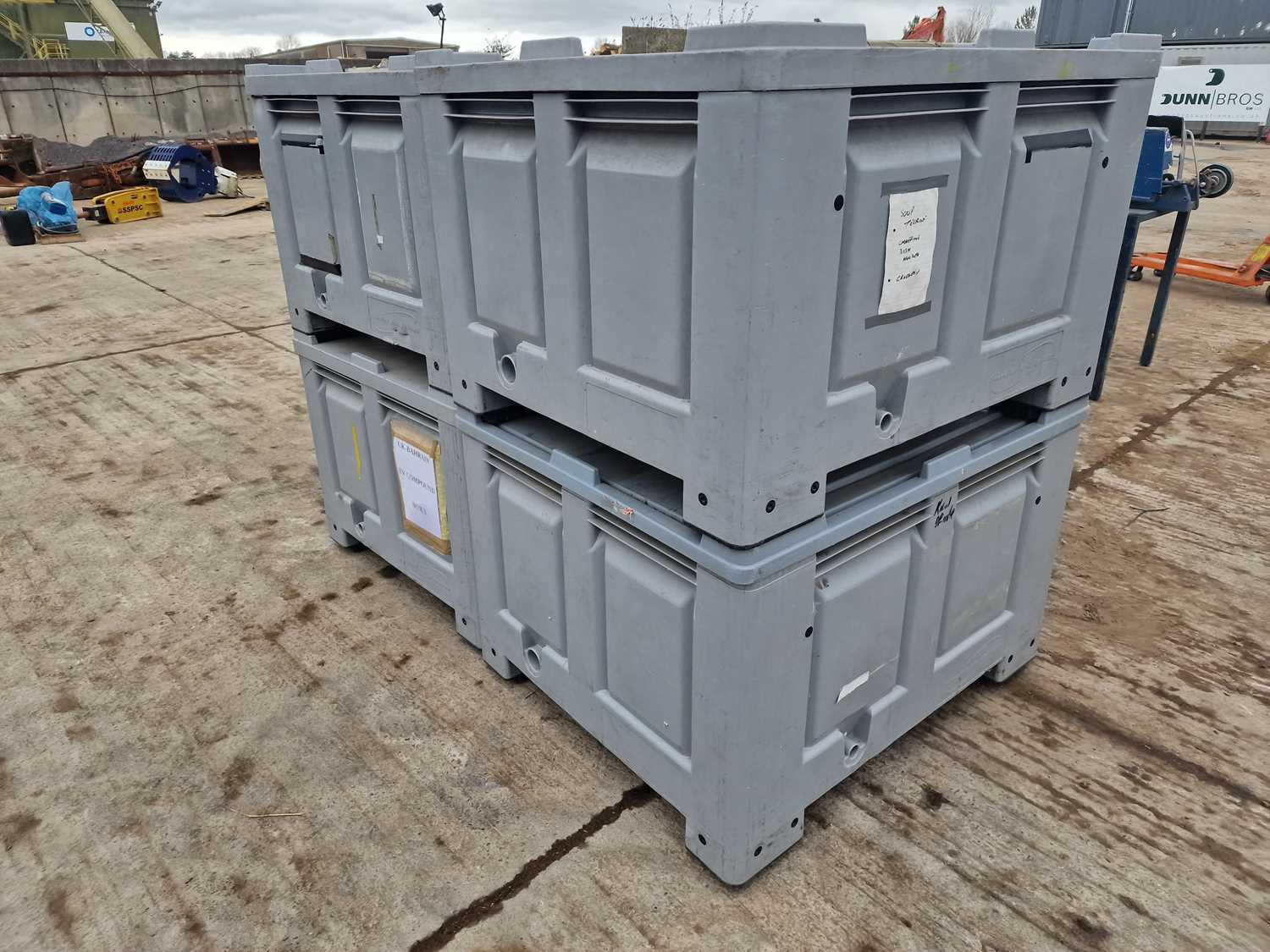 Lot 483 - 120cm x 100cm Plastic Stillage (4 of)