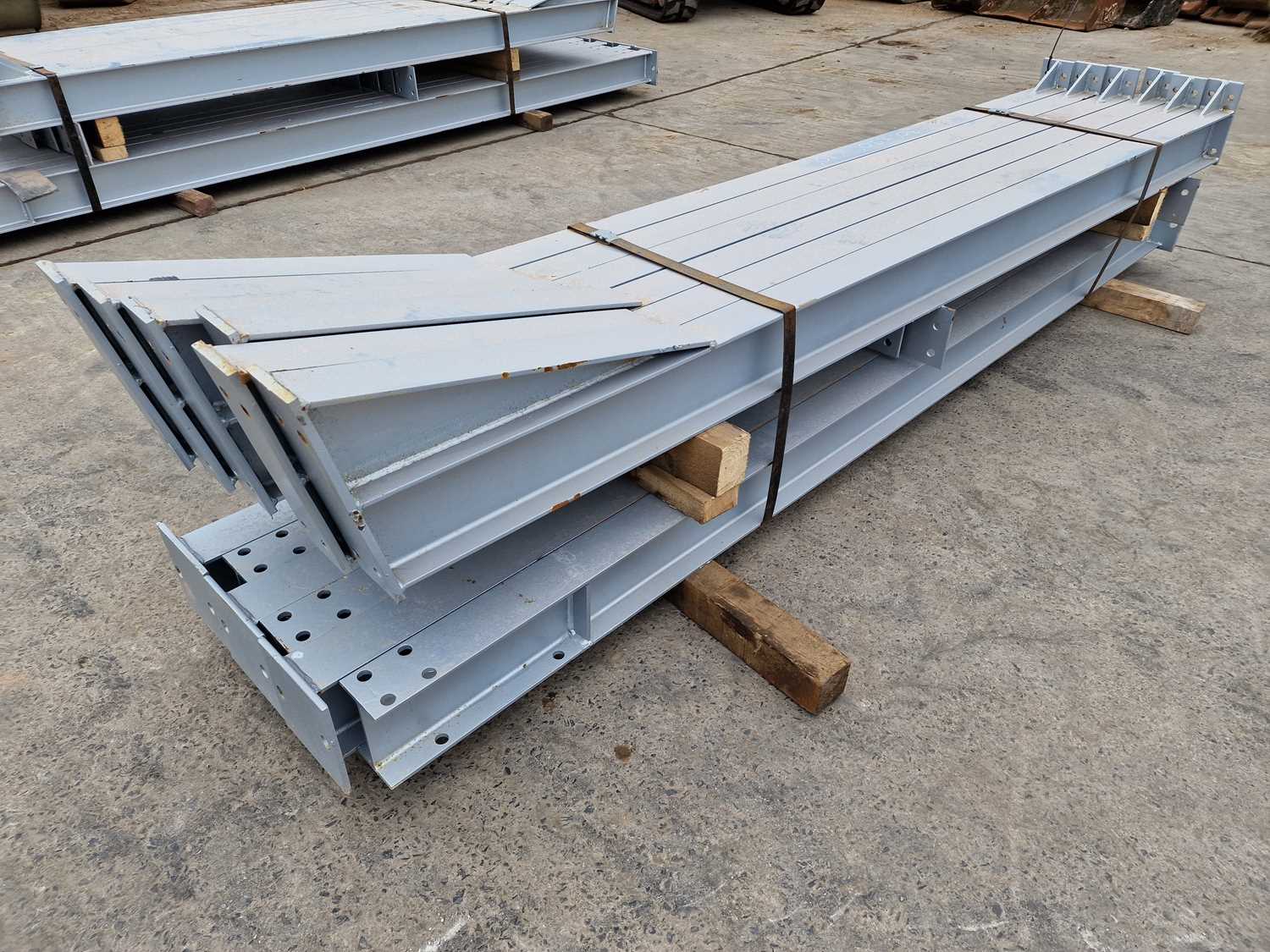 Steel Framed Building 30' x 20' x 10', 2 x 15' Bays,