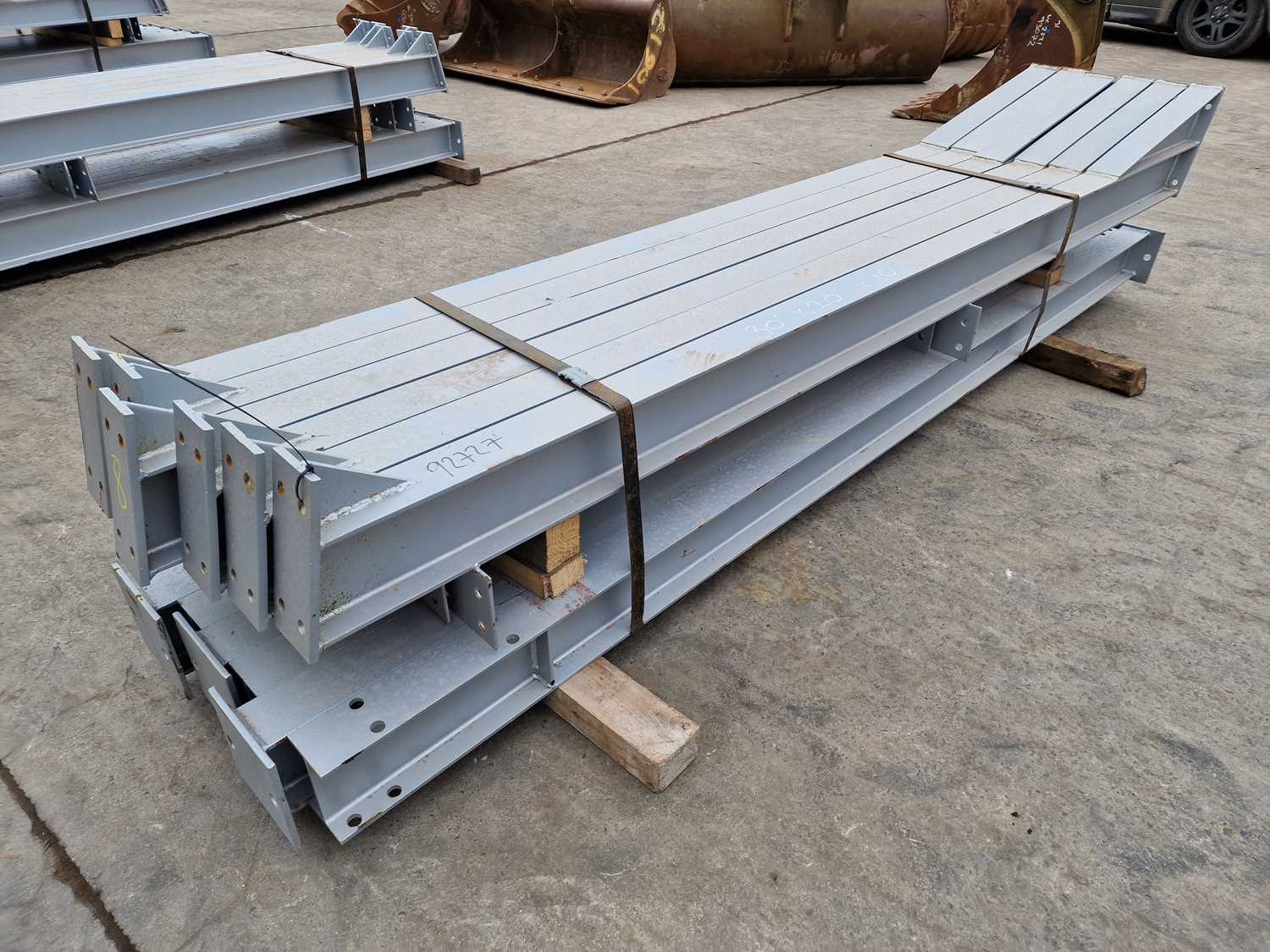 Steel Framed Building 30' x 20' x 10', 2 x 15' Bays,