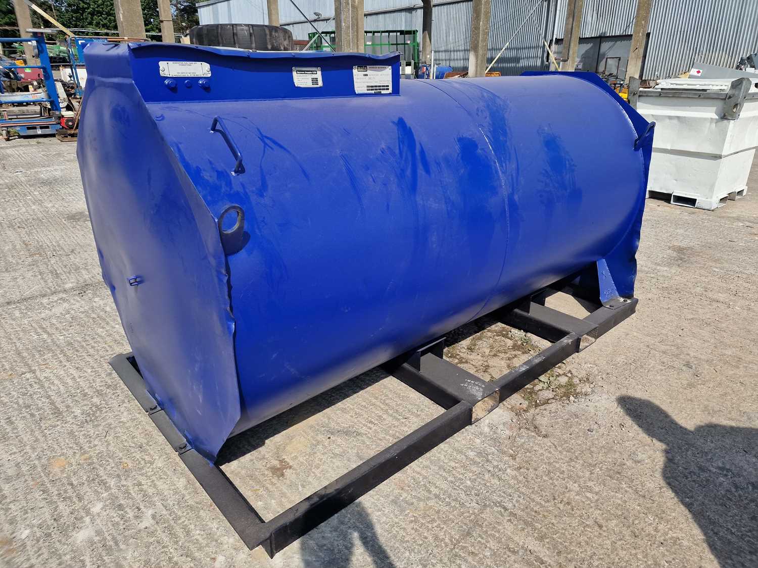 Main 2000 Litre Static Bunded Fuel Bowser
