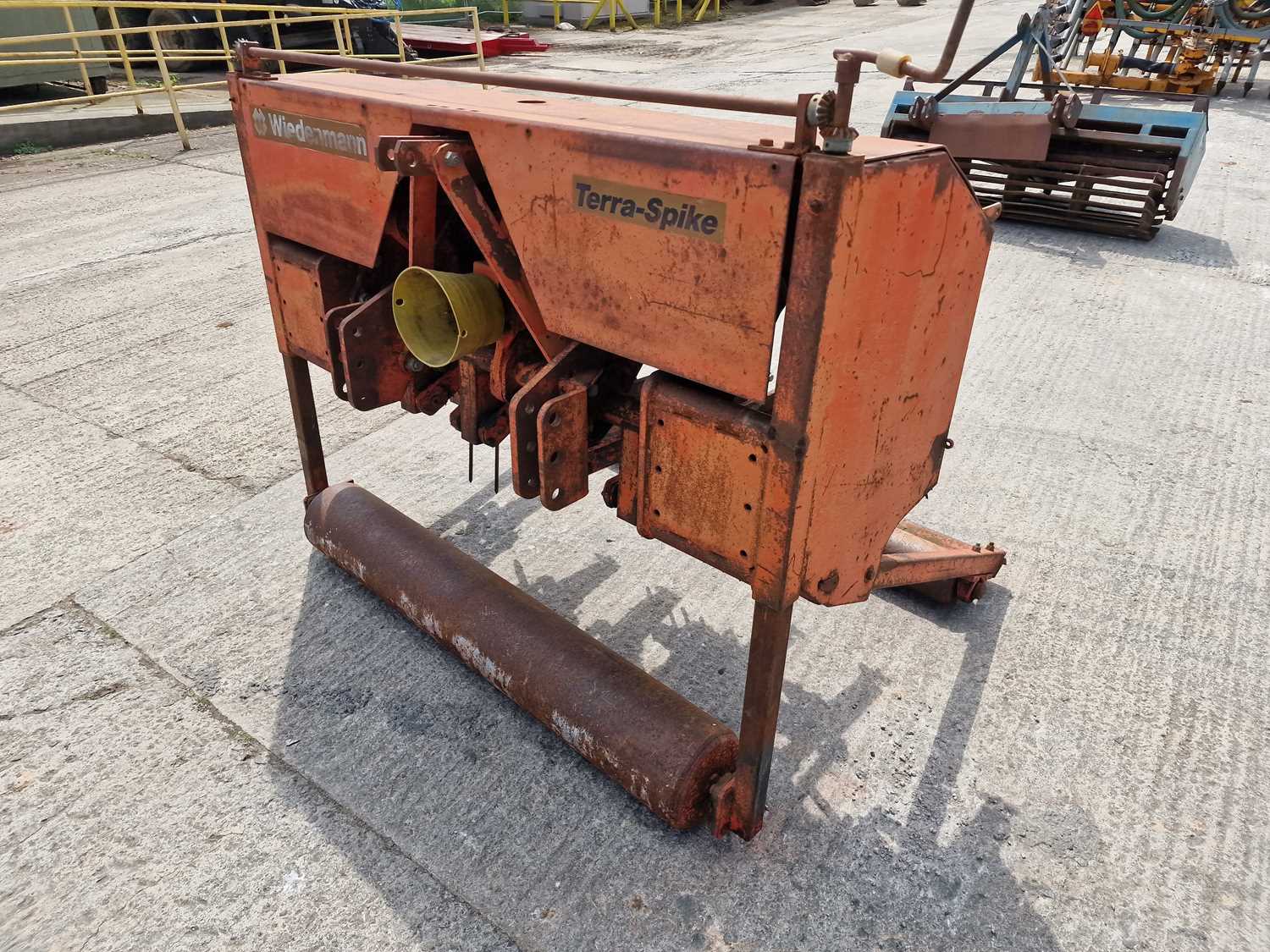1992 Wiedermann PTO Driven Terra Spike Aerator to suit