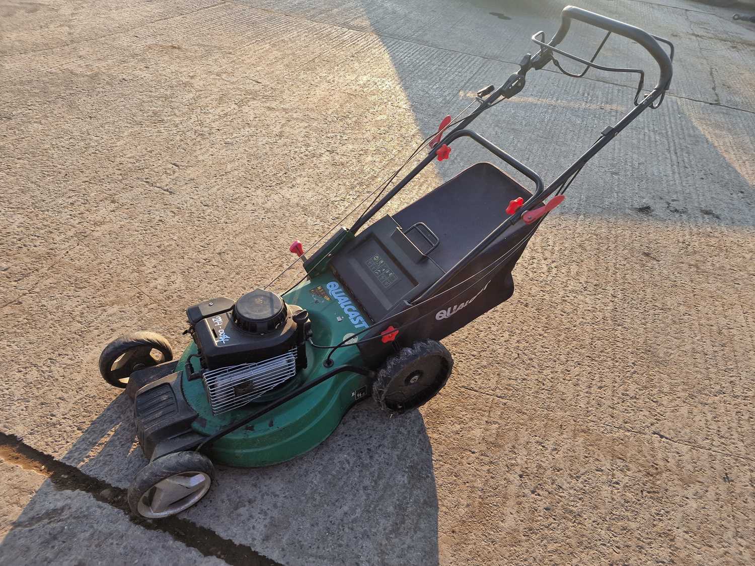 Lot 18 - Qualcast Petrol Lawn Mower, Briggs & Stratton