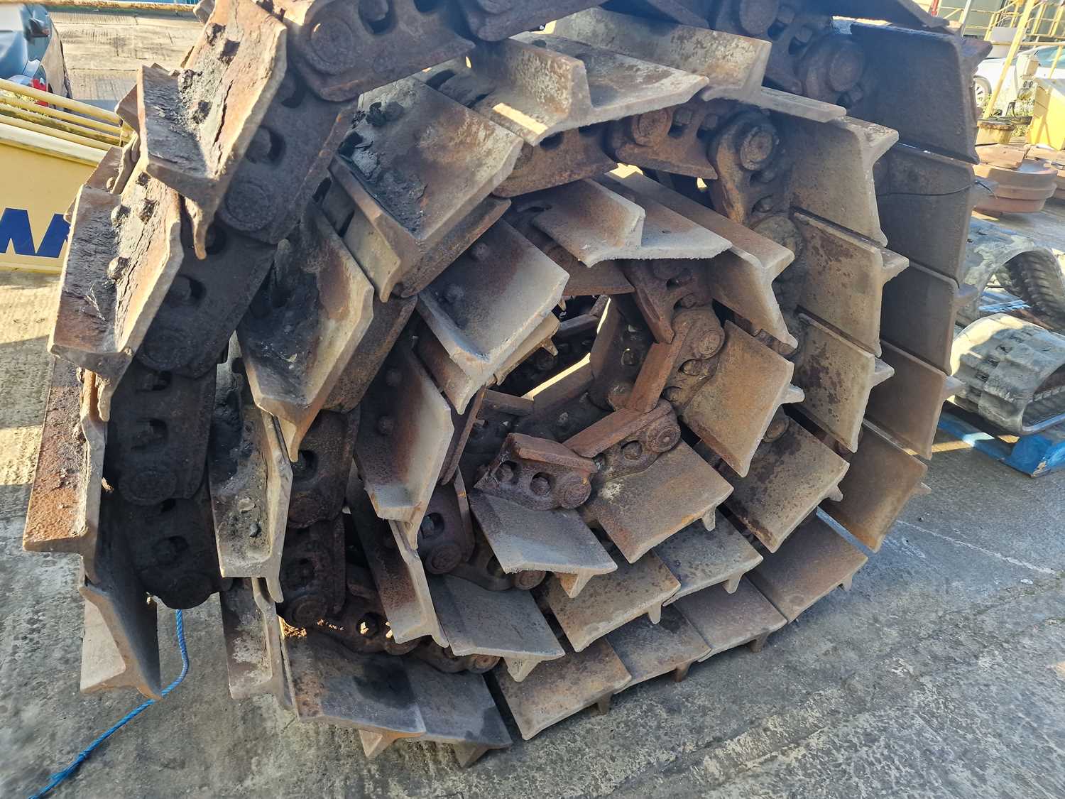 600mm Track Group to suit Dozer (2 of)
