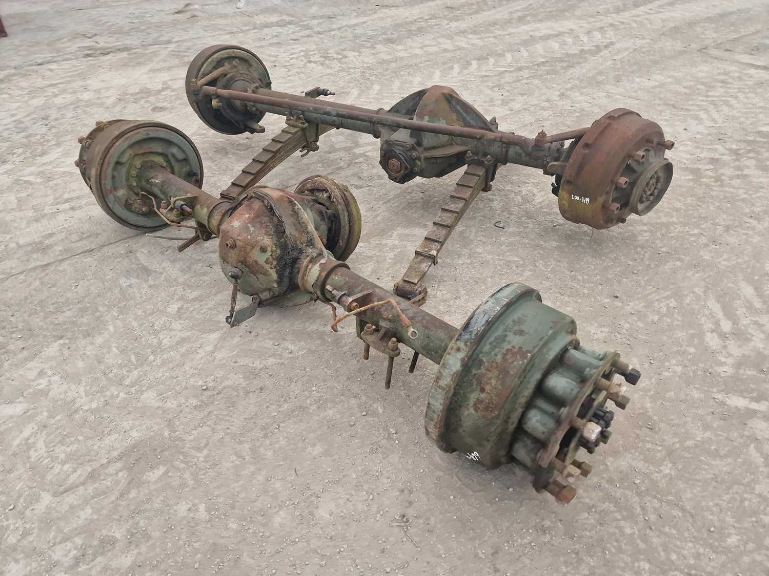Lot 678 - Bedford TK Axles (2 of)