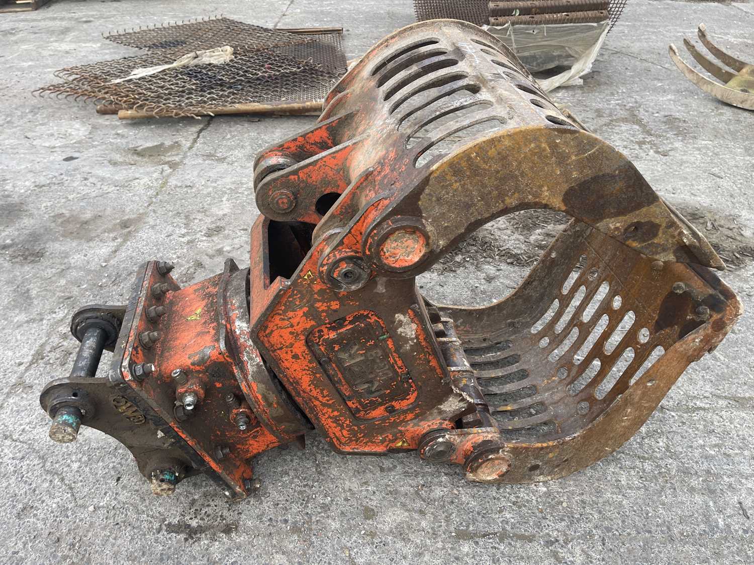 Lot 496 - 2021 NPK DG-9 Hydraulic Rotating Selector