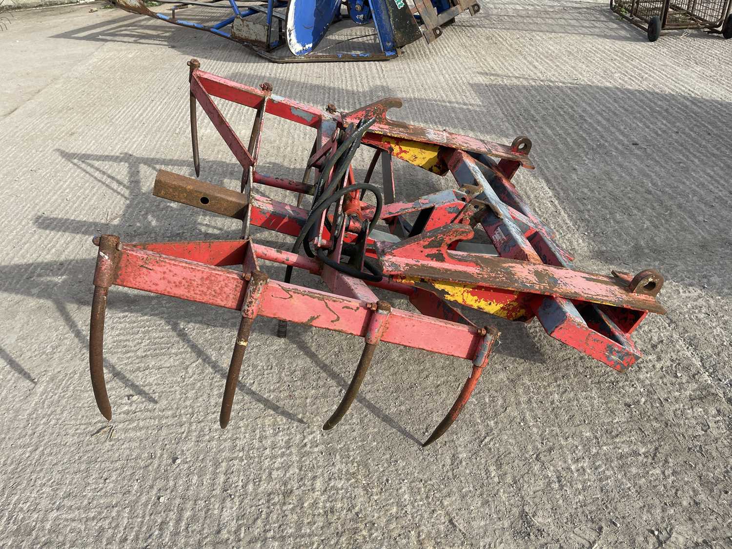 Lot 181 - Chilton Hydraulic Bale Grab to suit JCB