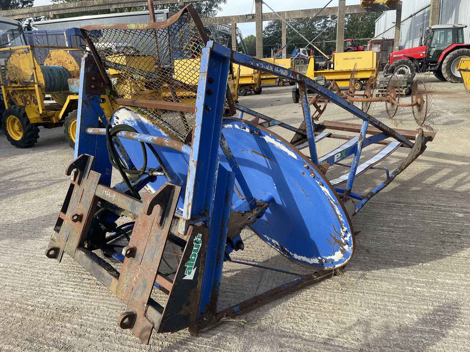 Lot 179 - Prime X Pailleuse Hydraulic Driven Straw