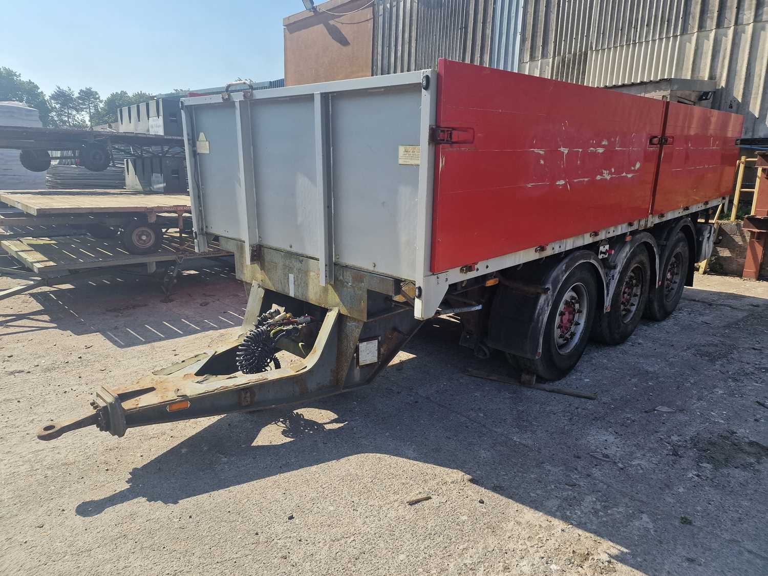 Lot 122 - 2007 Wheelbase WPC3/24 Tri Axle Drop Side