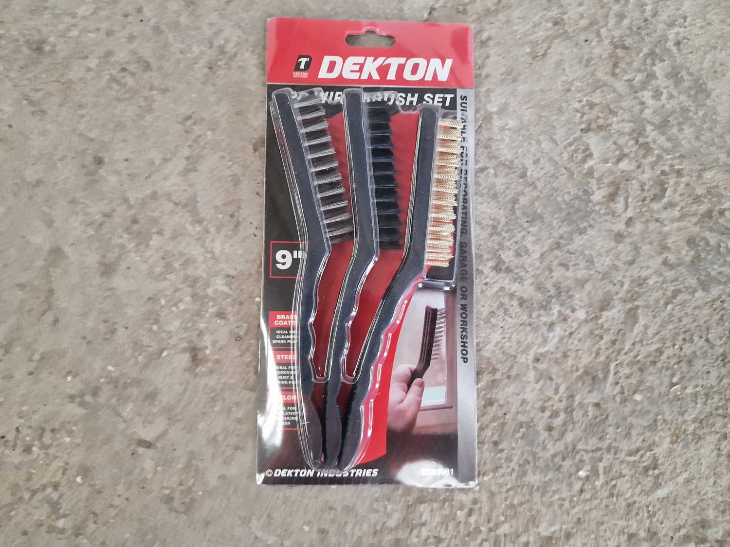 Lot 48 - Dexton 9" Wire Brush Set (3 of)