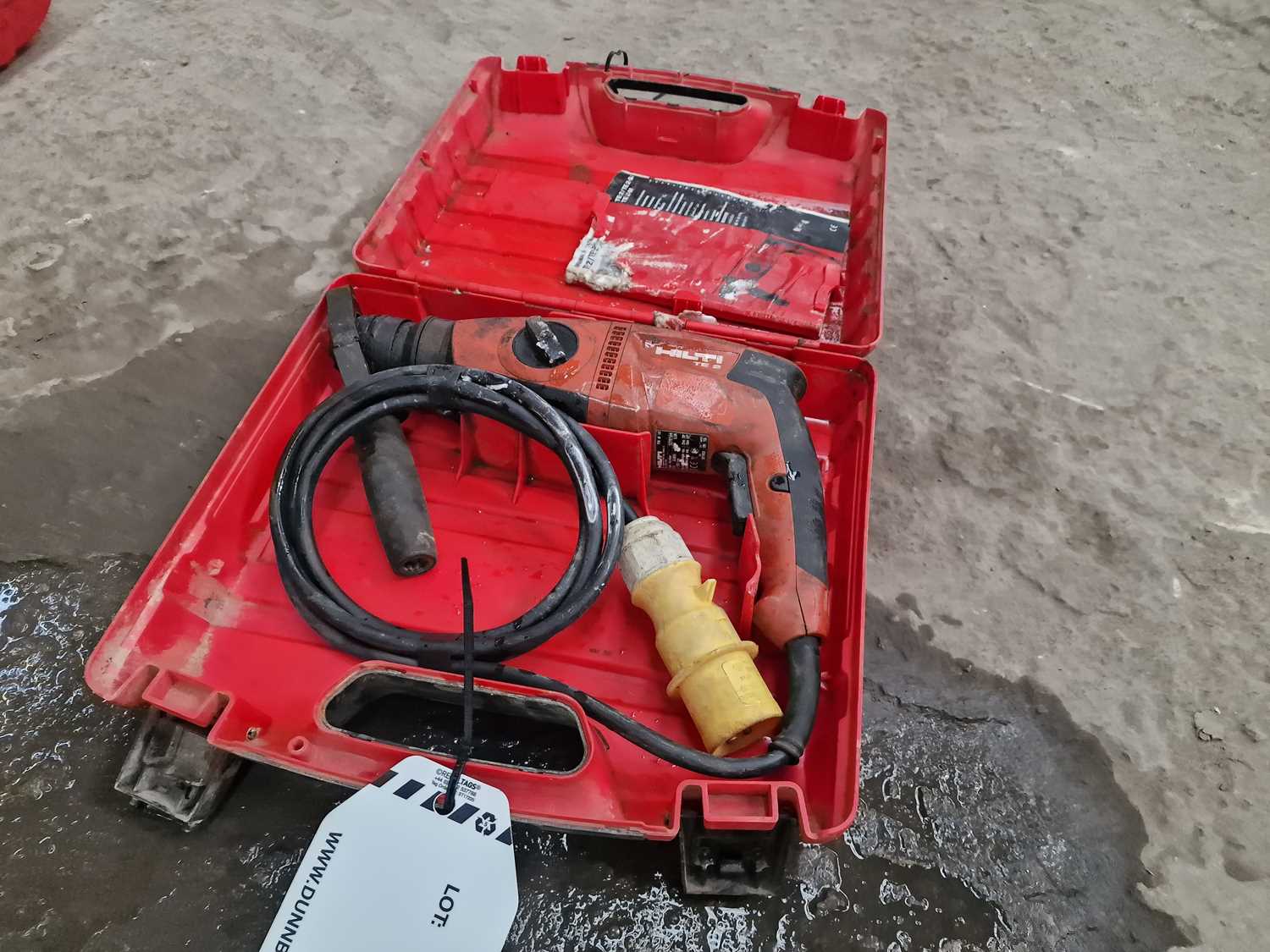 Lot 219 - Hilti TE2 110Volt Hammer Drill