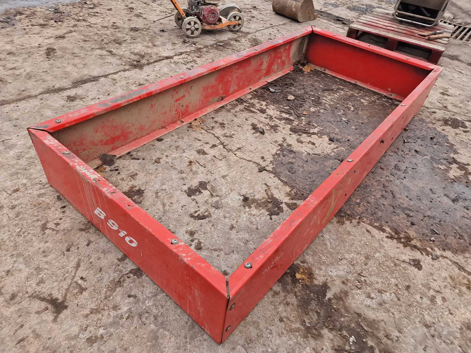 Lot 189 - Extension Frame to suit B910 Spreader