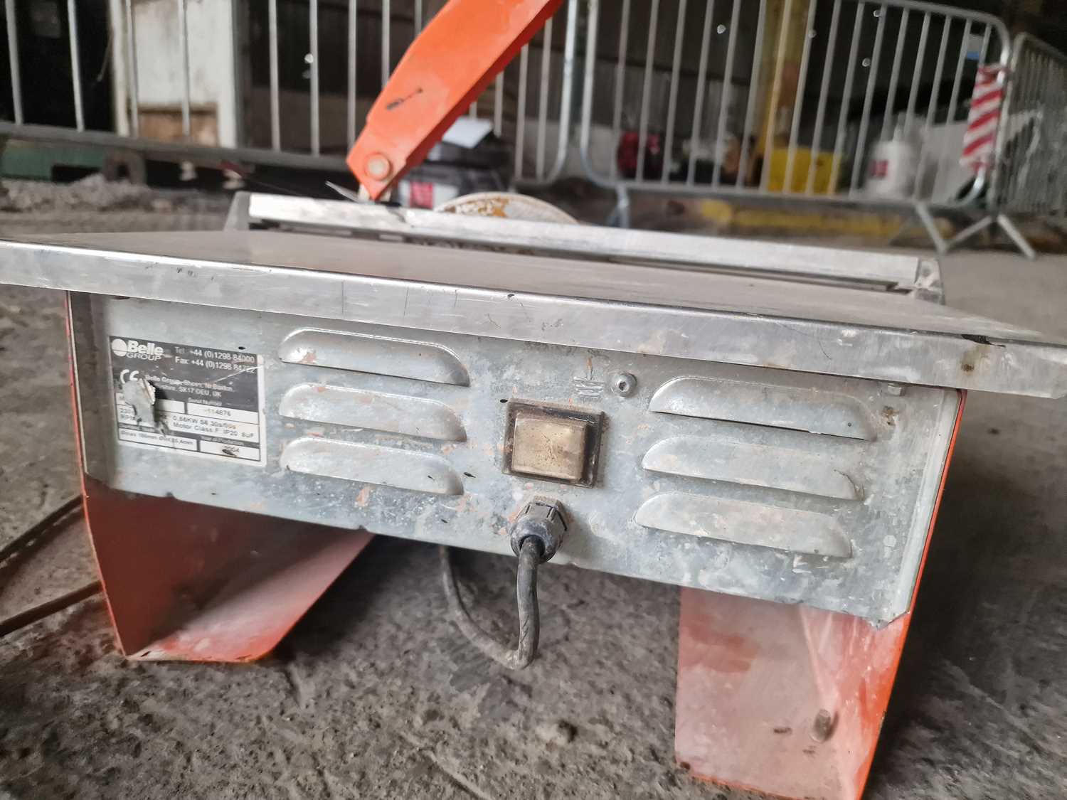 Lot 52 - Belle Mini Tile 240Volt Tile Cutter