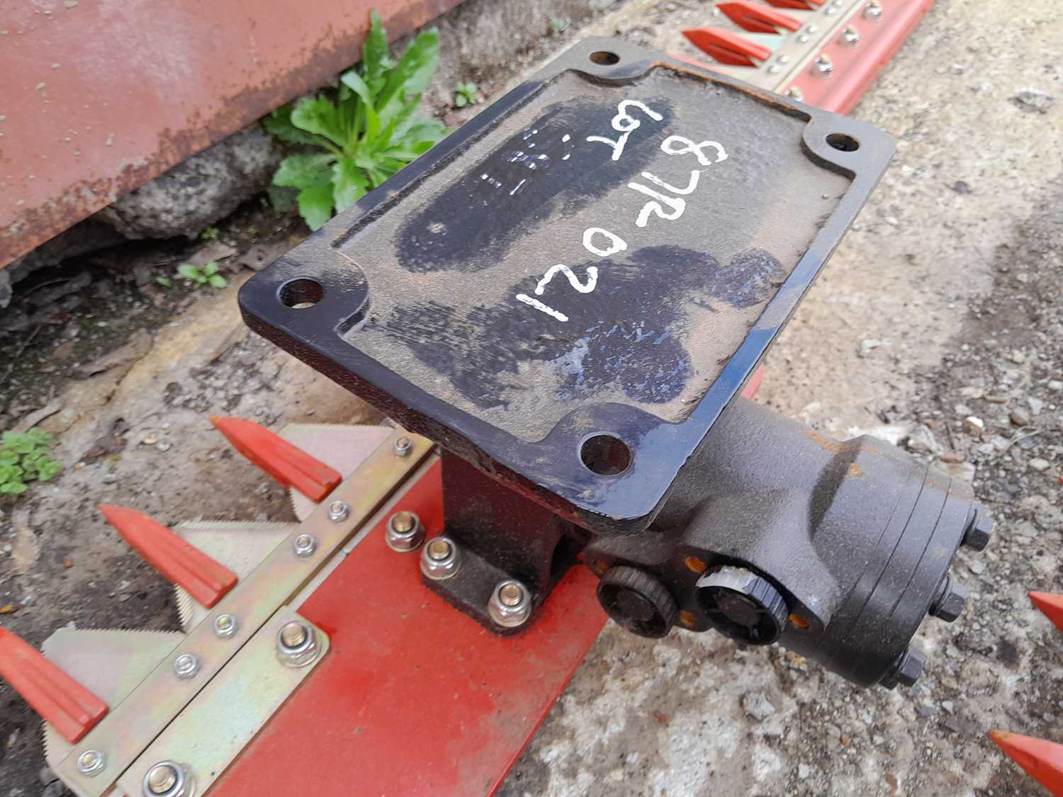 1.8m Long Hydraulic Finger Bar Mower