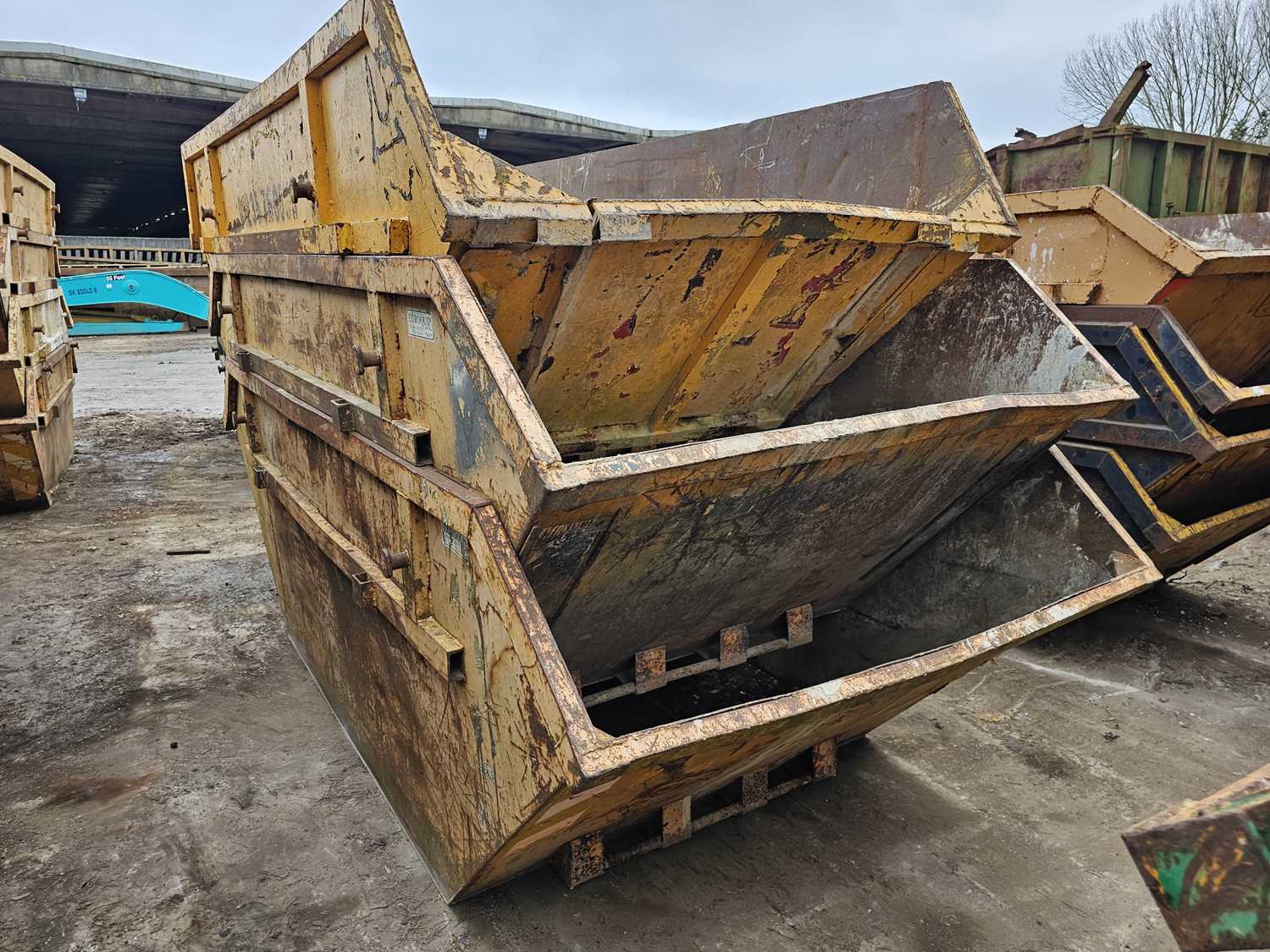 Lot 657 - Selection of Skips to suit Skip Loader Lorry