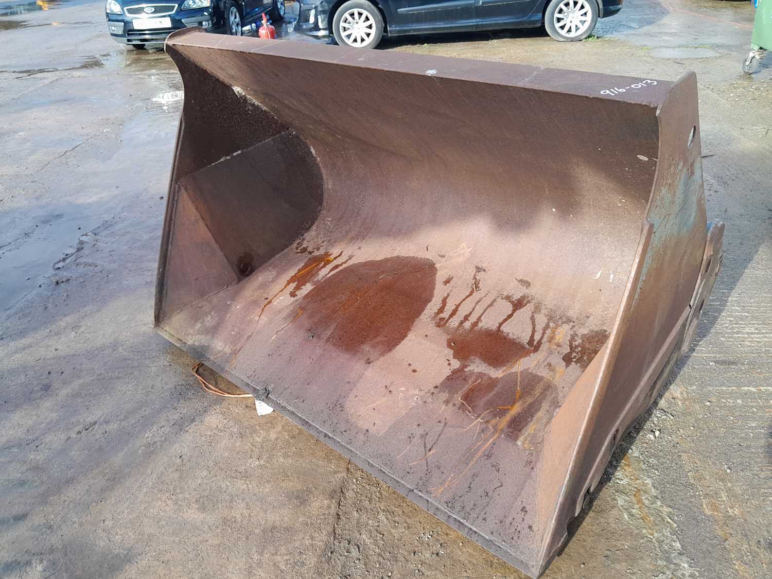 68" High Tip Bucket to suit Loader