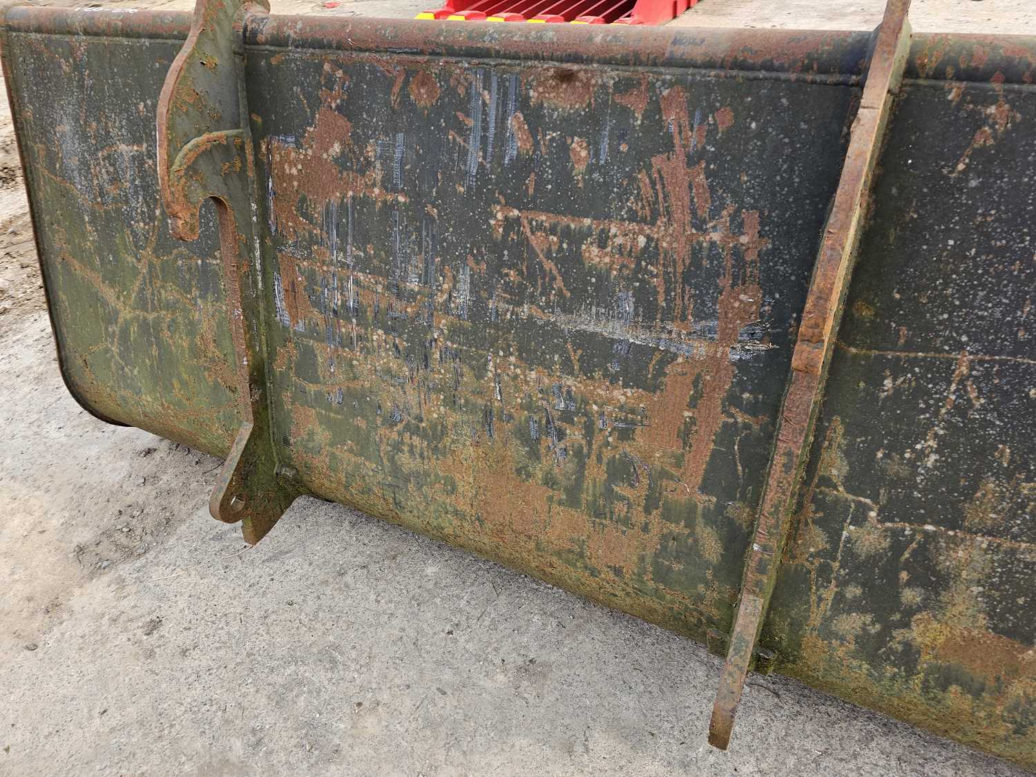 96" Loading Bucket to suit JCB Telehandler