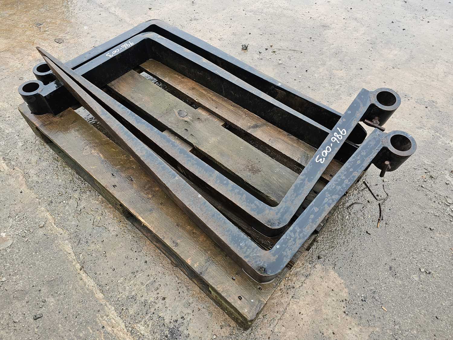 Lot 765 - Forks to suit JCB Telehandler (2 x Pair of)