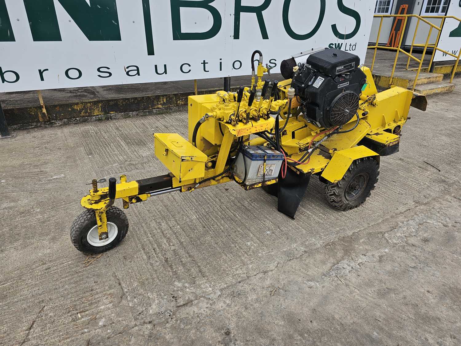 Lot 264 - Rayco RG1620JR Petrol Self Propelled Stump