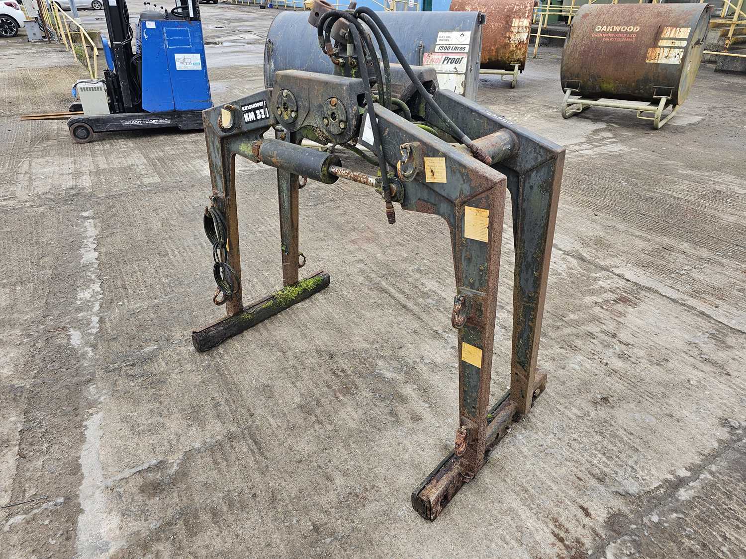 Lot 770 - 2002 Kinshoffer 331-1000 Hydraulic Rotating