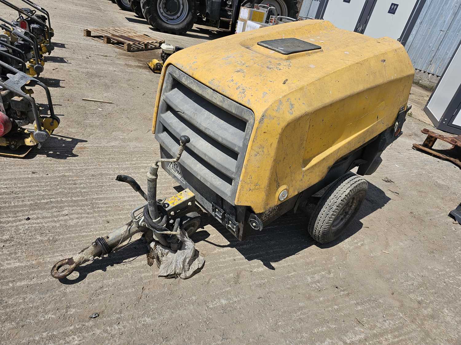 2017 Atlas Copco XAS48 92CFM Single Axle 2 Tool
