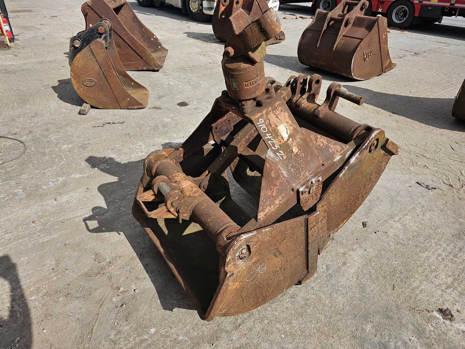 Kinshoffer Hydraulic Rotating Clam Shell Bucket to