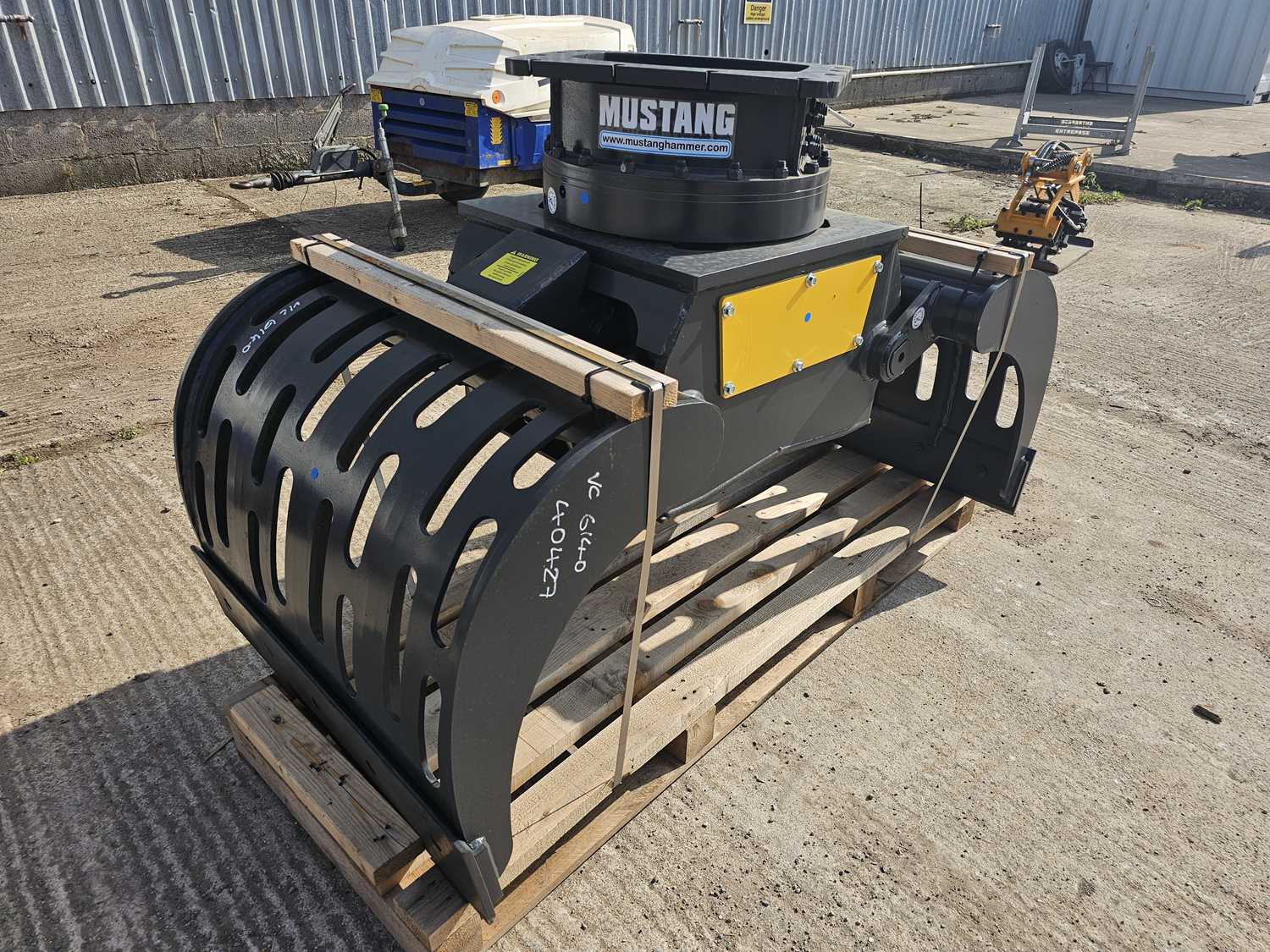 Unused 2024 Mustang GRP1500 Hydraulic Rotating