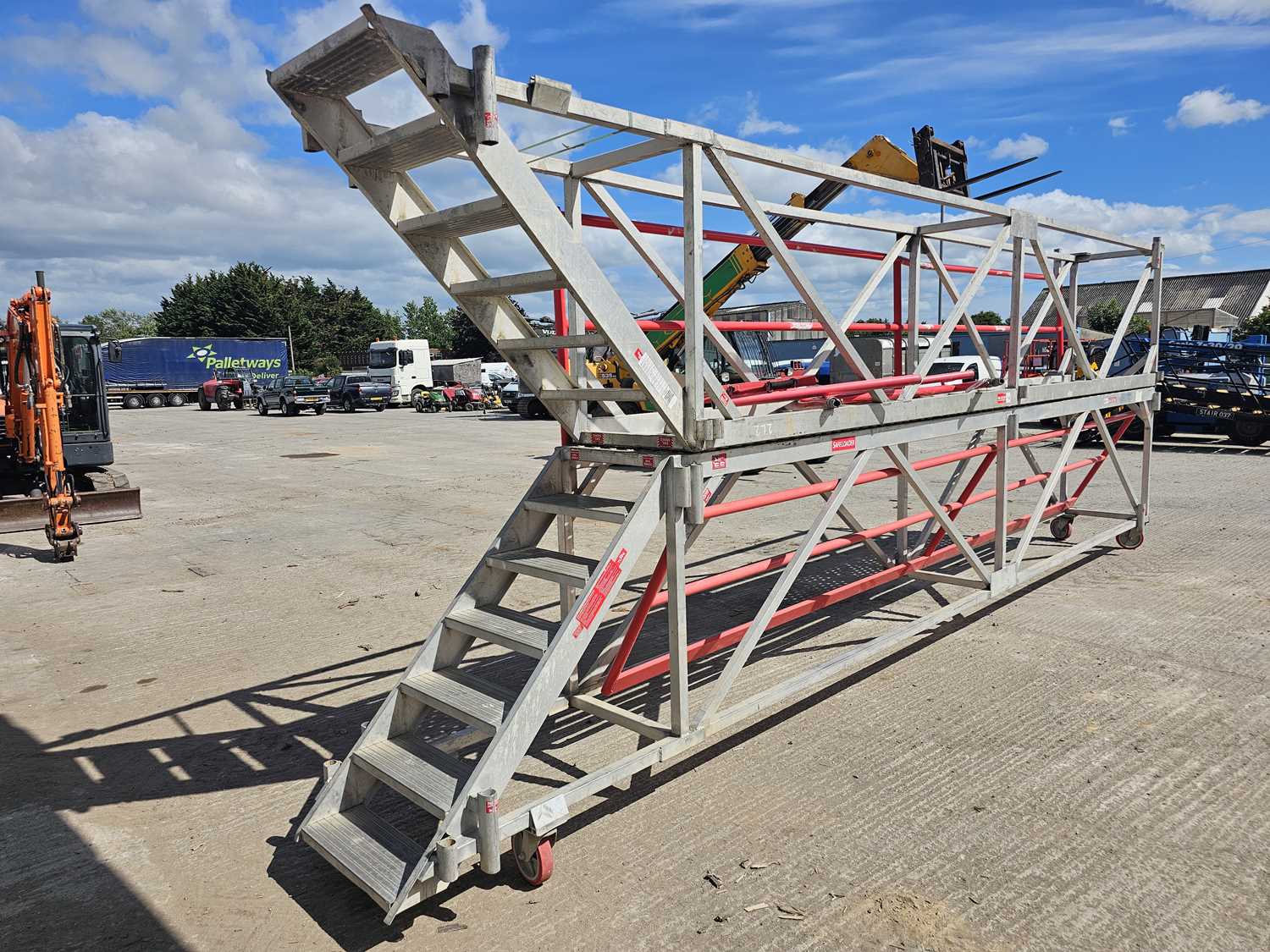 Lot 684 - SafeLoader Trailer Access Platform (2 of)