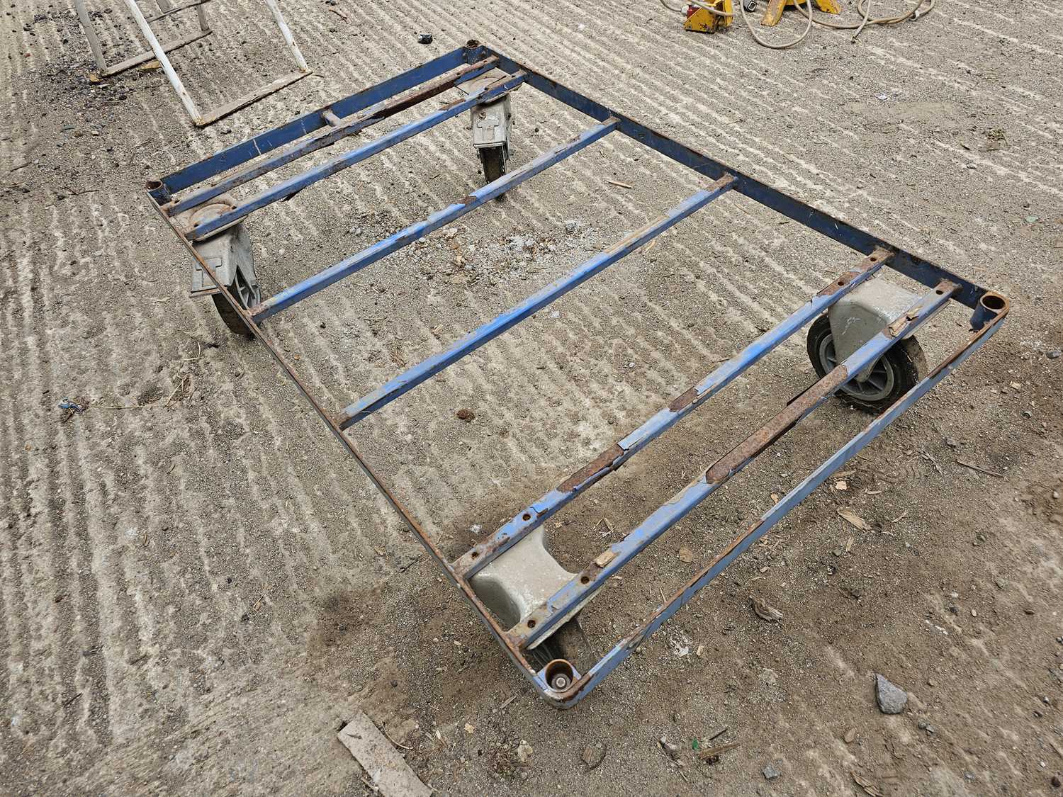 Lot 12 - Pallet Trolley