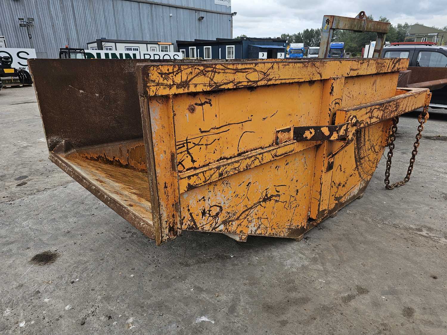 2018 Eichinger 6000 Litre Boat Skip to suit Crane