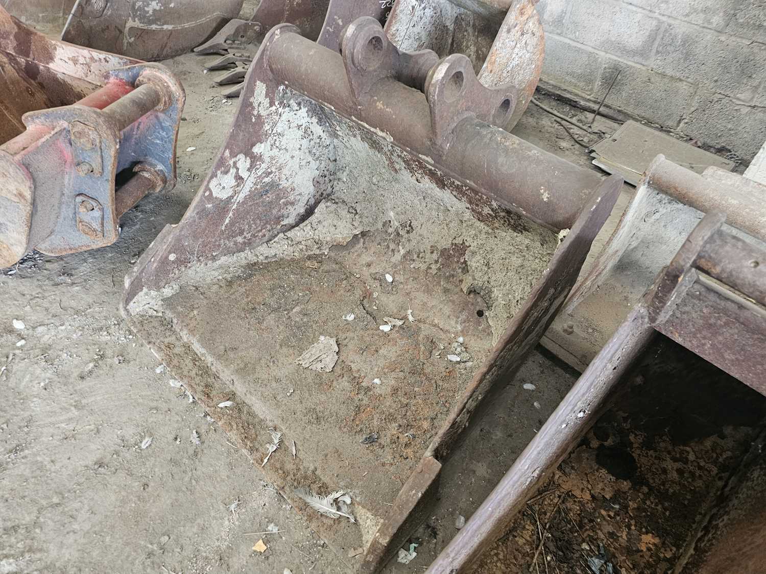 36" Digging Bucket, 50mm Pins